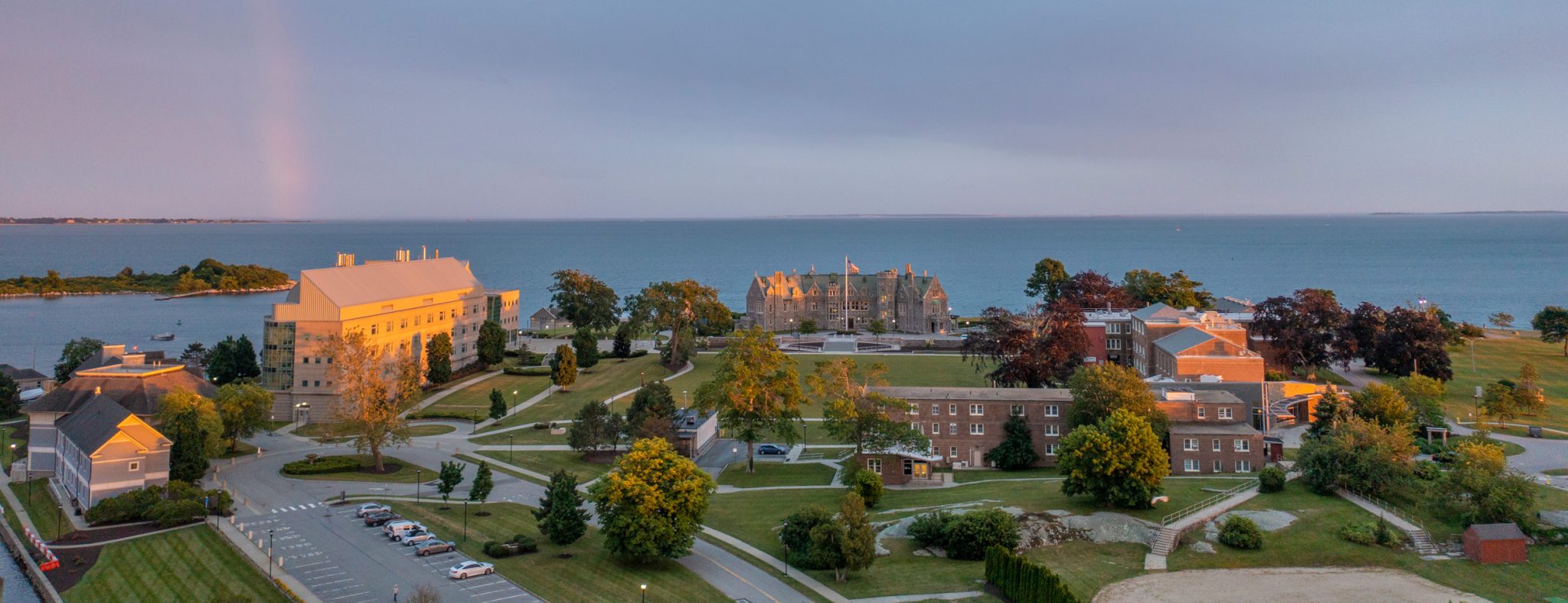 Visit Campus | Avery Point